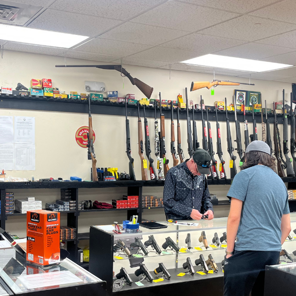 Gun Range – High Noon Guns